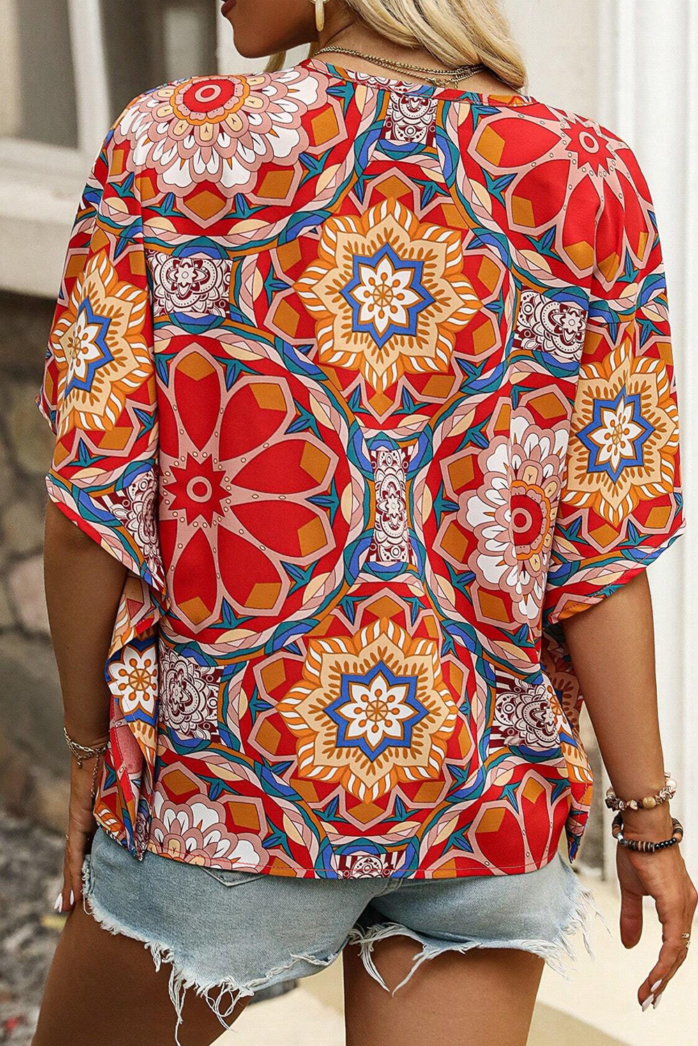 US$ 5.21 Drop-shipping Red Floral Print Batwing Sleeve V Neck Blouse for Women