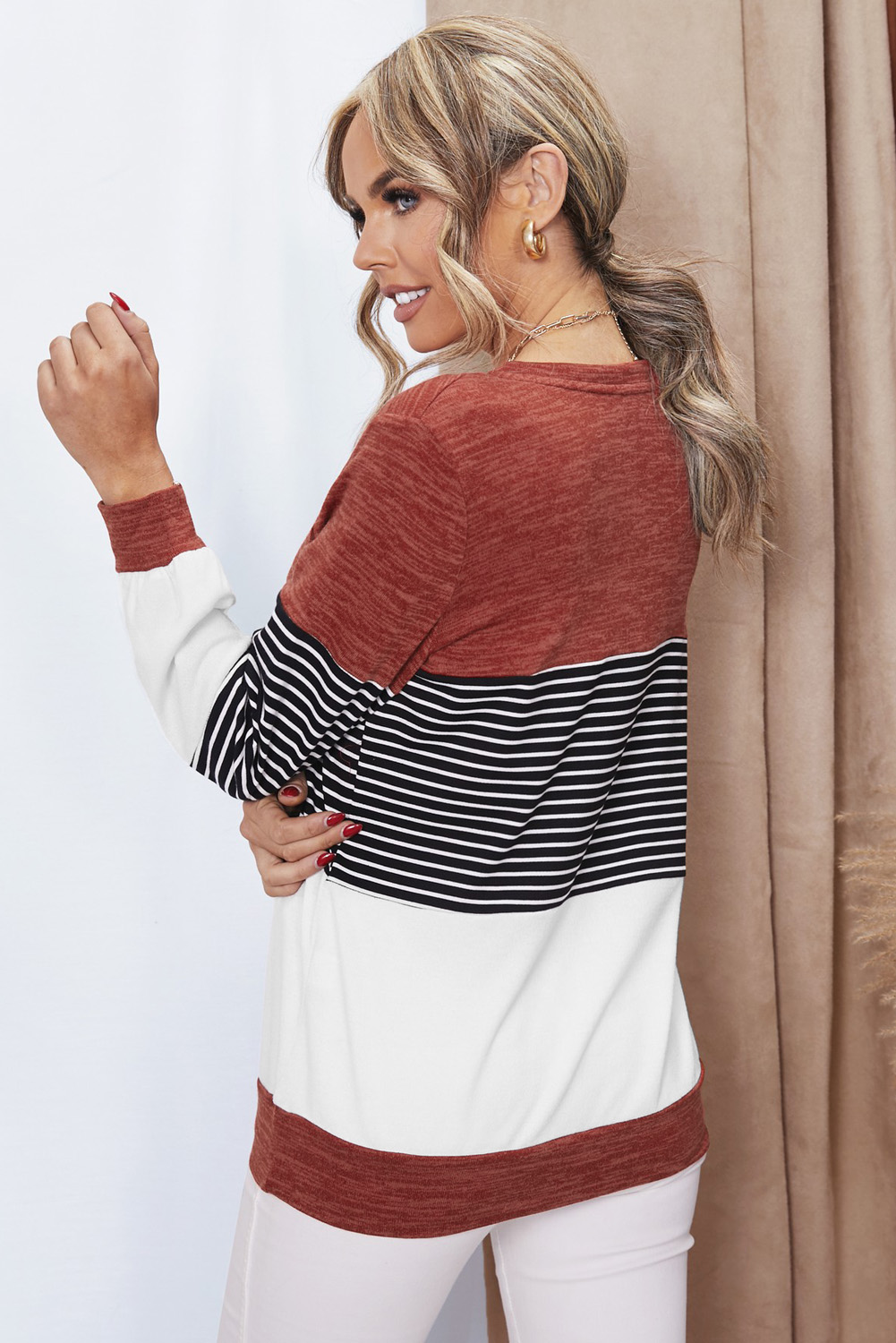 US$ 7.36 Drop-shipping Colorblock Stripes Patchwork Sweatshirt for Women