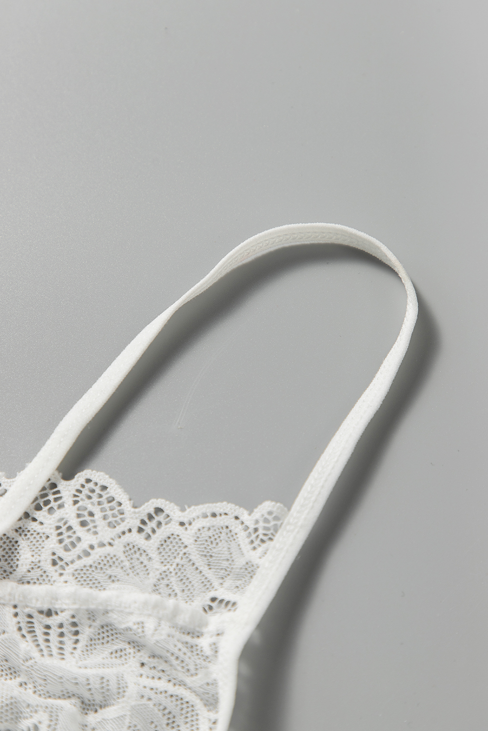 US$ 5.73 Drop-shipping White Sheer Lace Bralette for Women