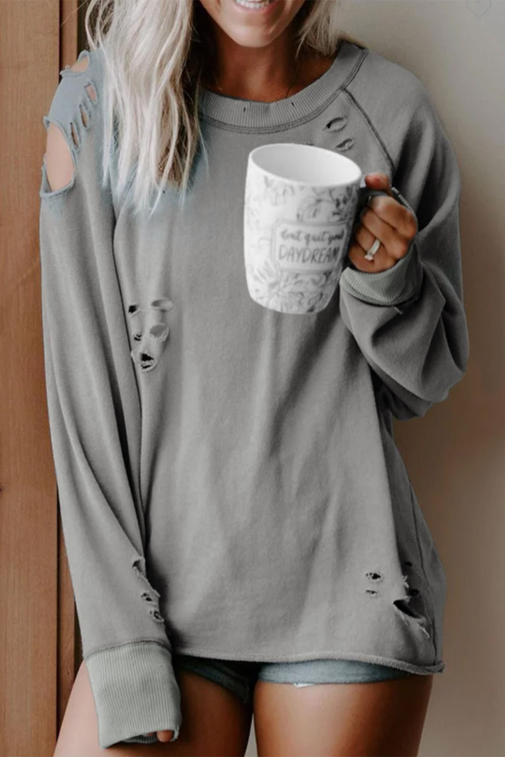 US$ 7.36 Drop-shipping Gray Ribbed Trim Distressed Pullover Top for Women