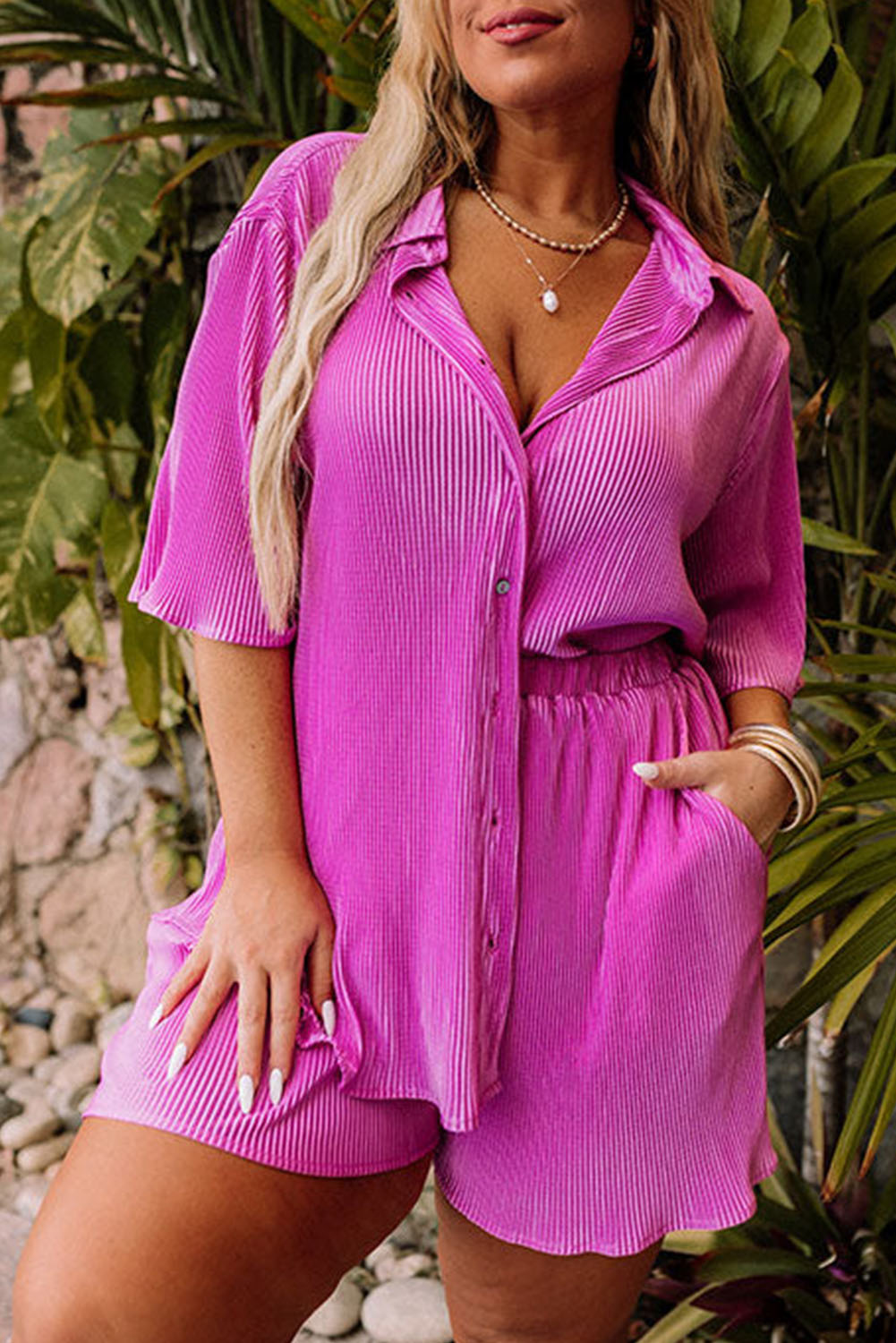 US$ 13.57 Drop-shipping Rose plus Size Pleated Texture Short Ruffle ...