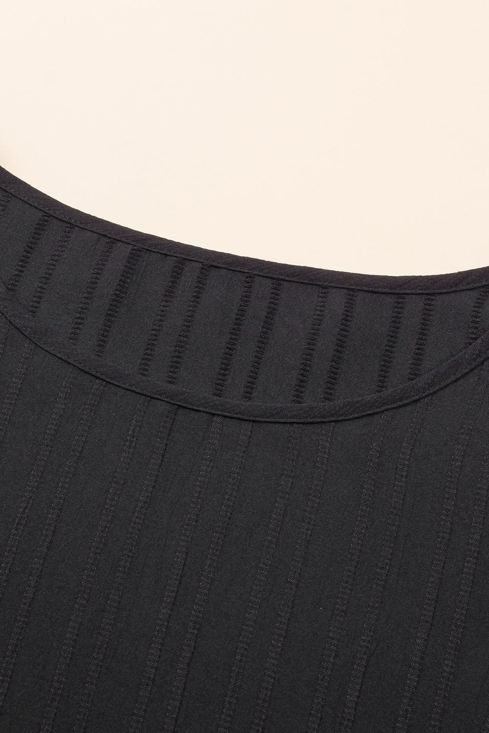 US$ 5.44 Drop-shipping Black Ruffled Sleeve Rib Textured Plus Size ...