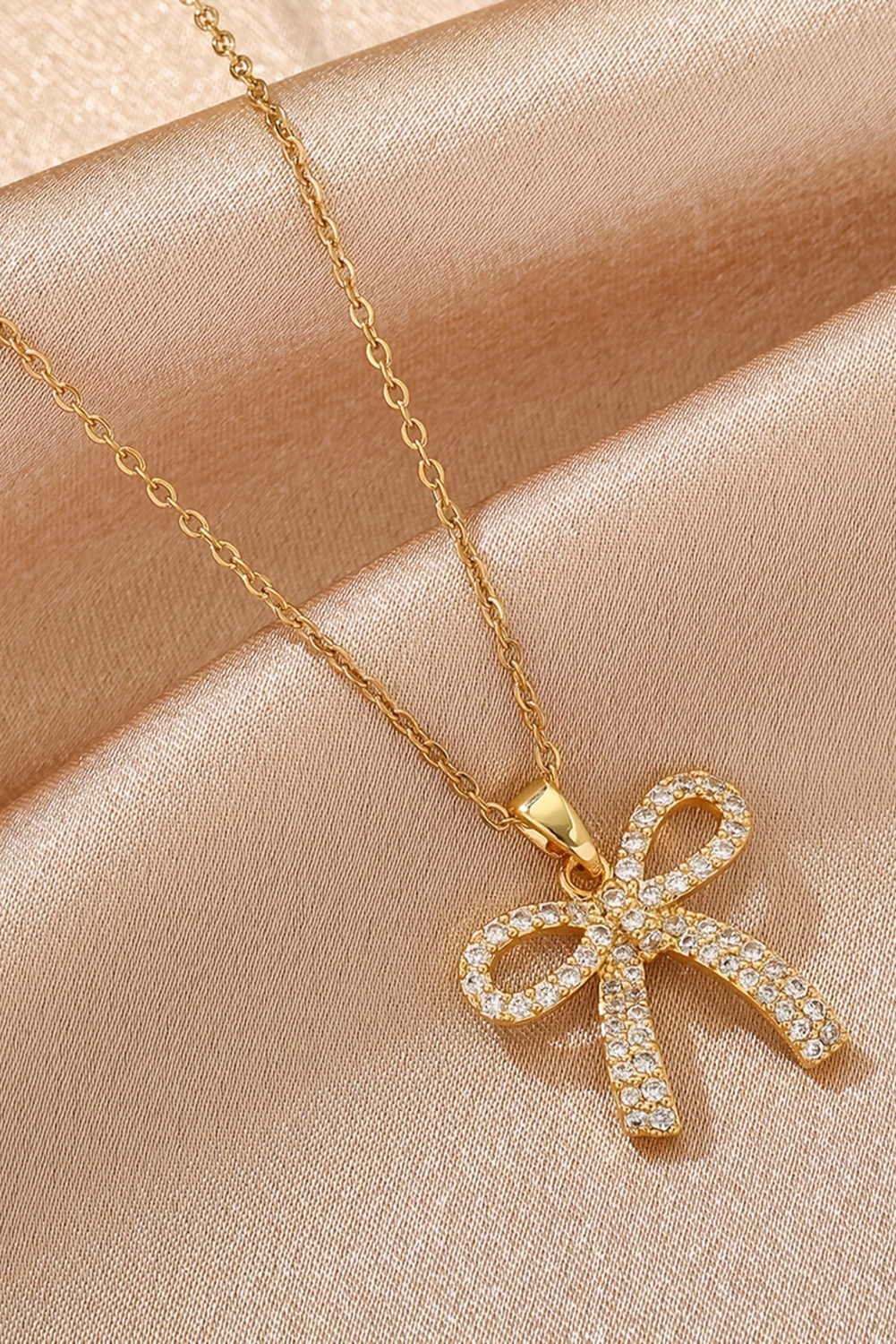 US$ 2.28 Drop-shipping Gold Plated Rhinestone Bowknot Pendant Necklace for Women