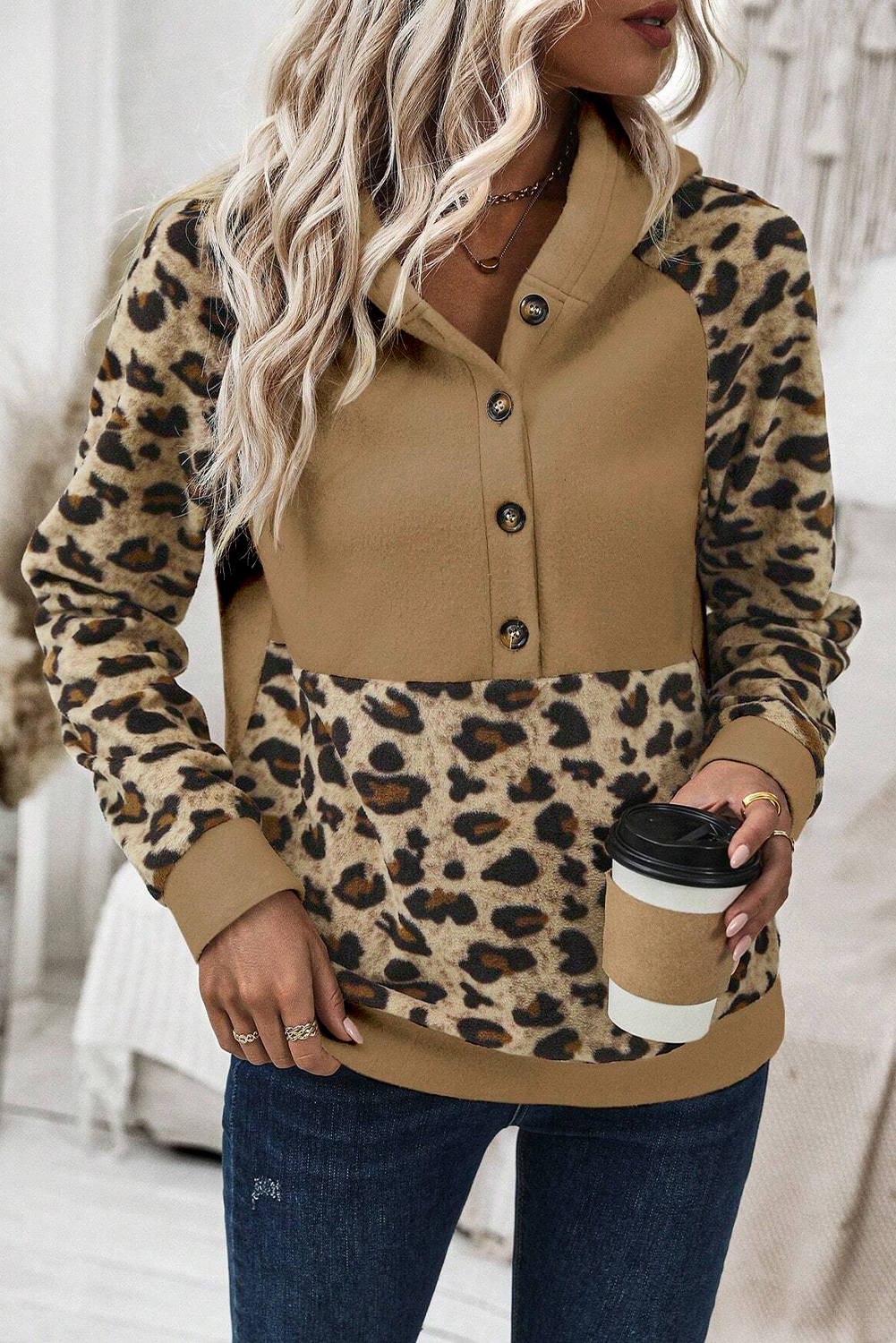 US$ 7.59 Drop-shipping Light French Beige Leopard Print Patchwork Raglan Sleeve Half Buttons ...