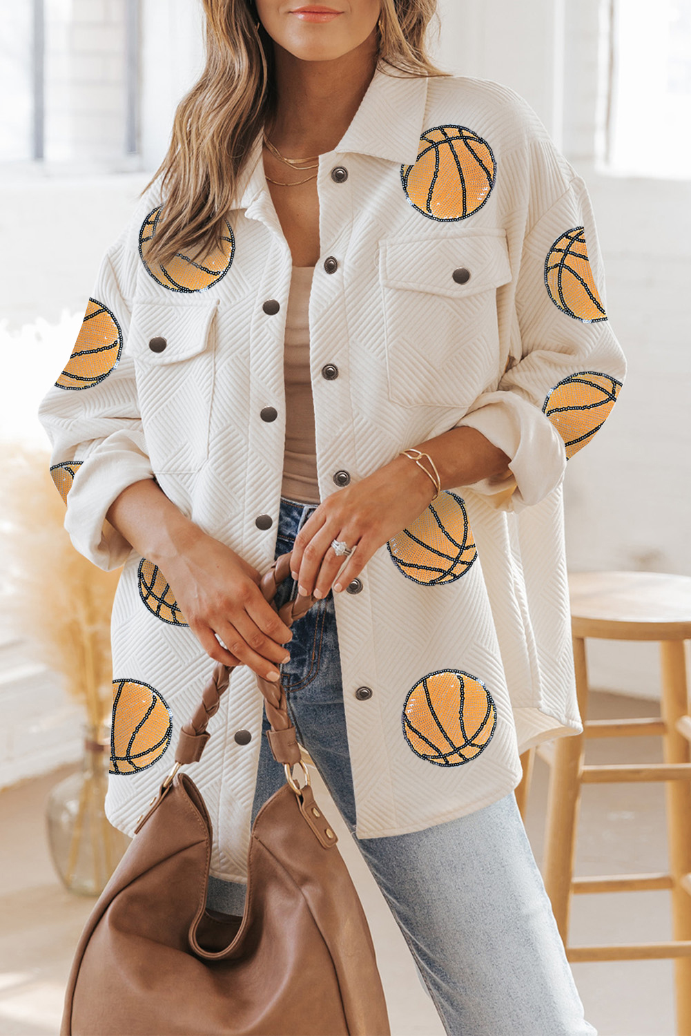 US$ 14.15 Drop-shipping Beige Sequin Basketball Graphic Textured Snap ...
